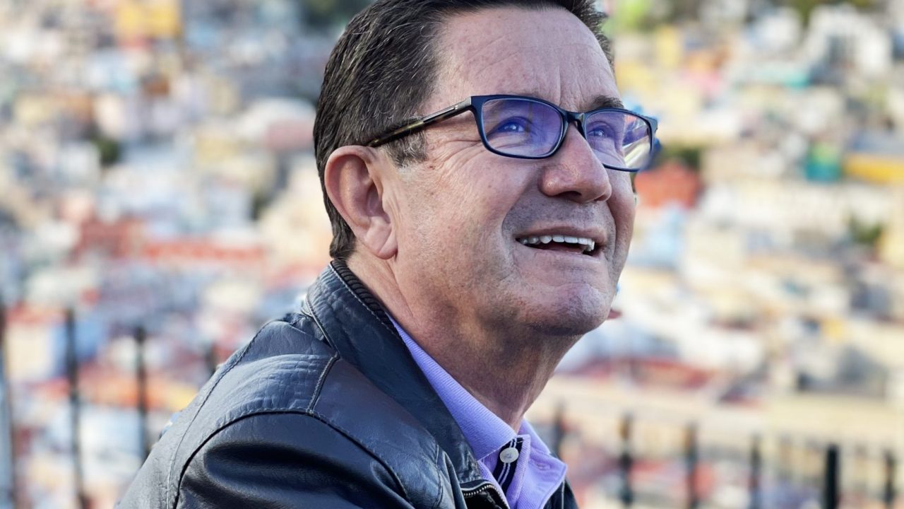 Quién es el Dr. Camilo Cruz