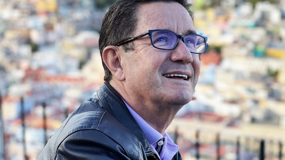 Quién es el Dr. Camilo Cruz