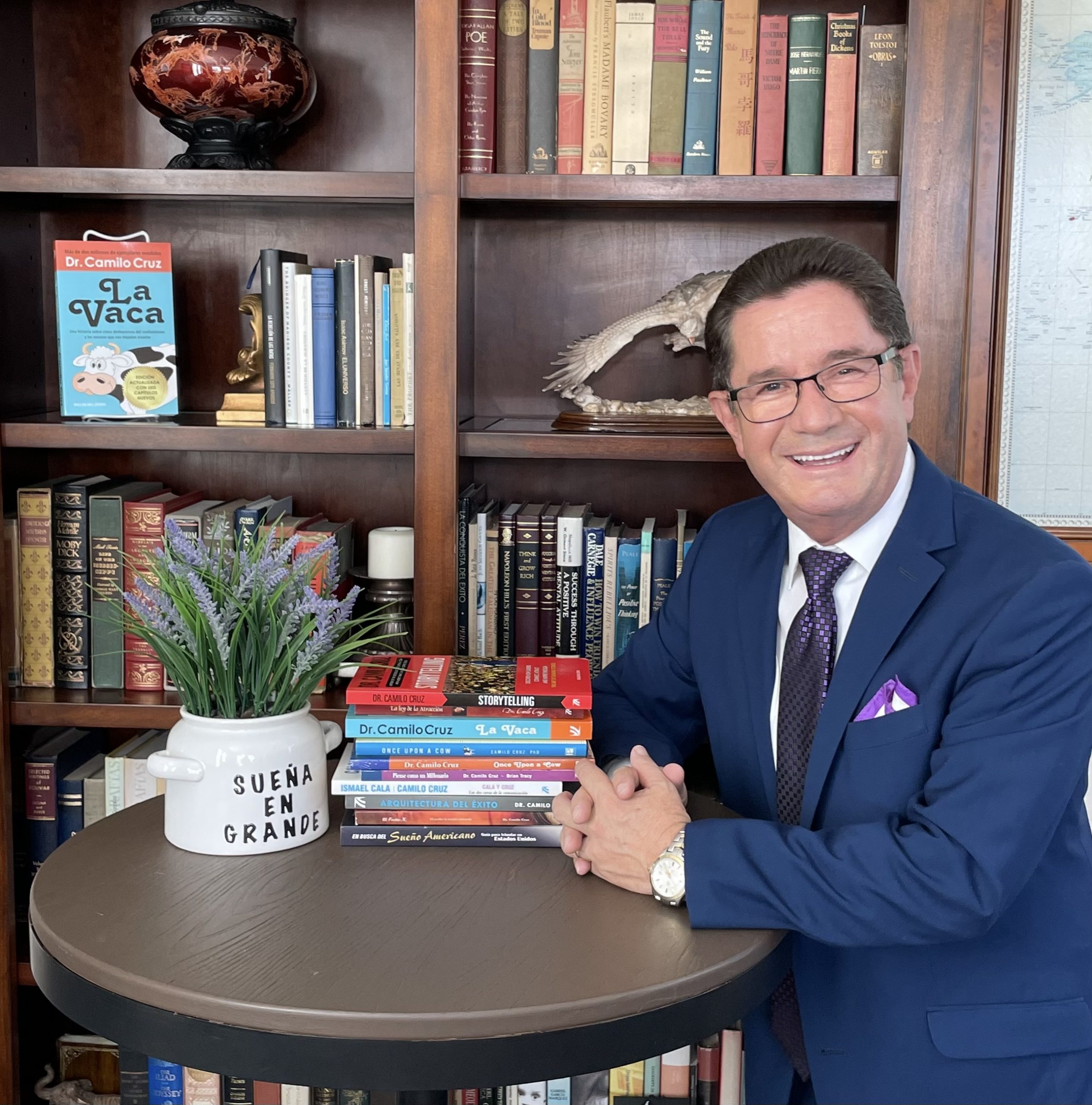 Biografía Dr. Camilo Cruz